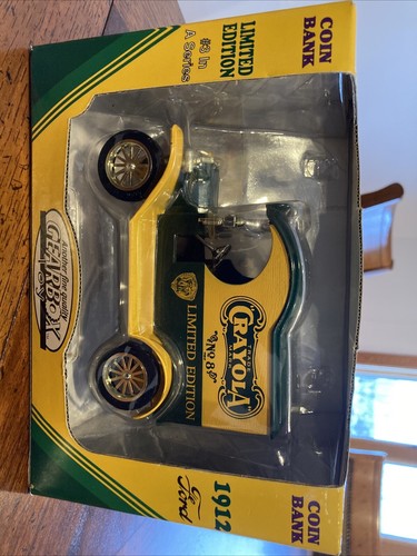 CRAYOLA DELIVERY CAR COIN BANK LIMITED EDITION #3 IN A SERIES 1912 FORD ...