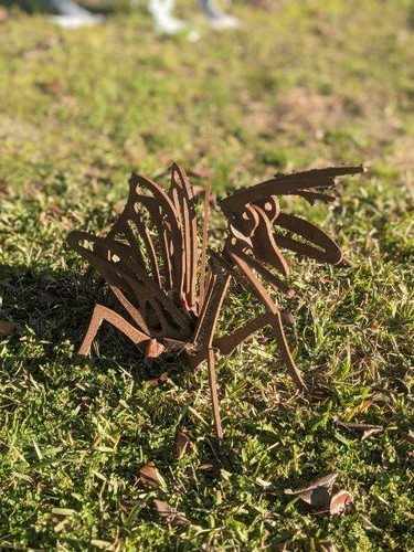 13" Metal Praying Mantis Statue Lawn & Garden Ornament Art | eBay