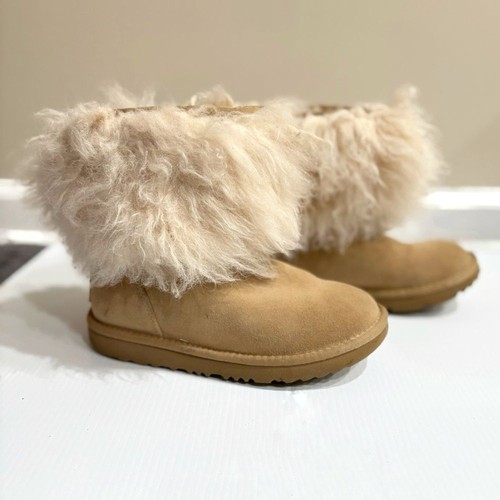 UGG Girls Boots Size 2 US / 32 EU Tan Shearling Fur Cuff Winter Snow ...