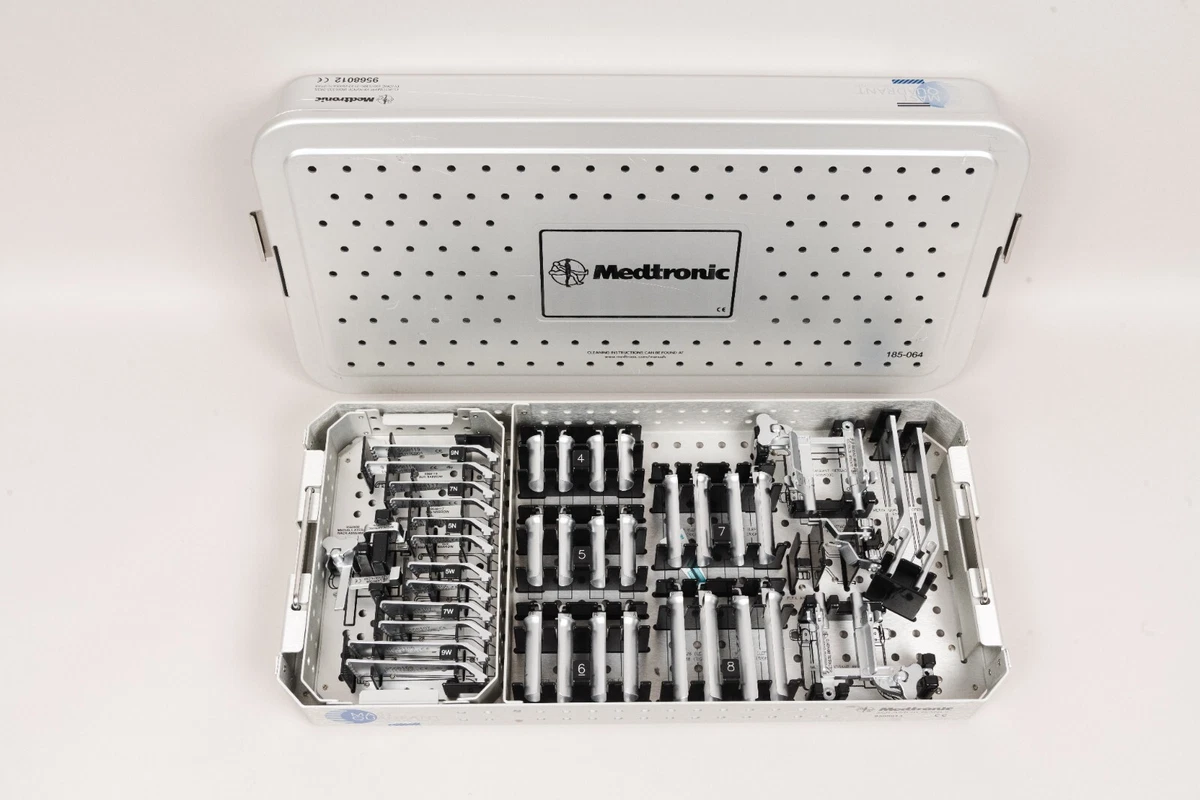 Medtronic Lighted Retractor | Shelly Lighting