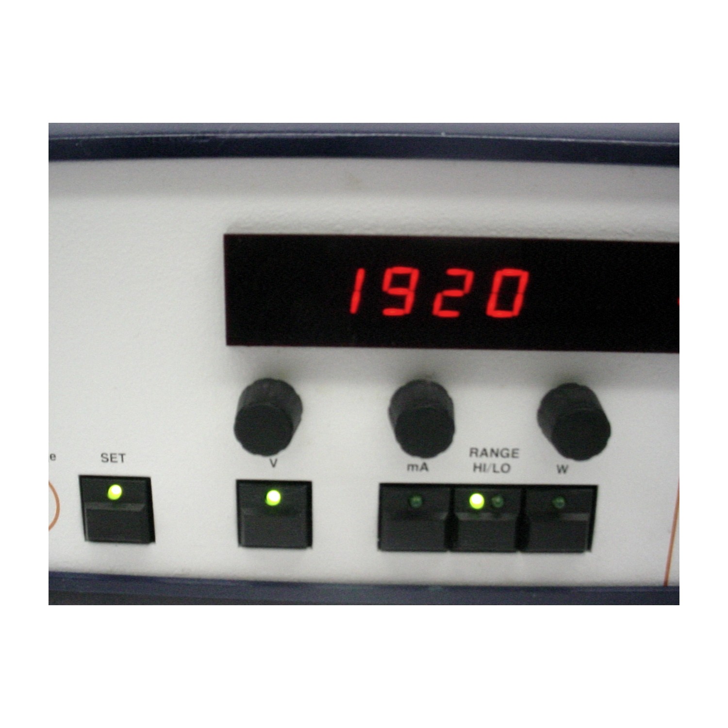 LKB 2297 MacroDrive 5 Digital 5kv Electrophoresis Constant Power Supply ...