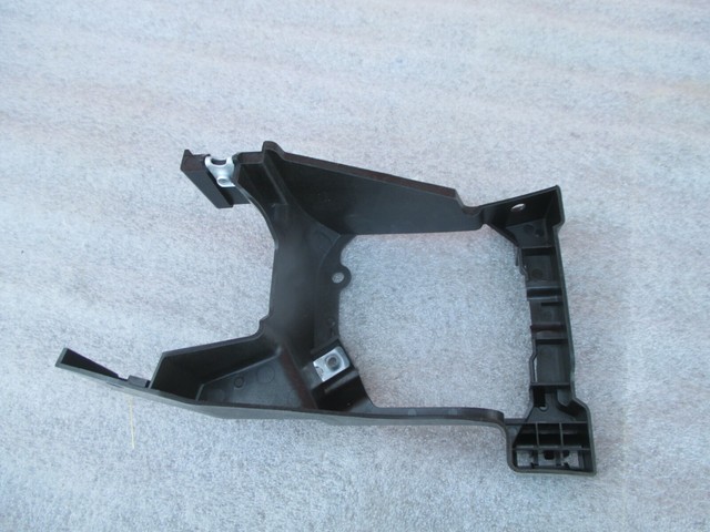 Genuine OEM Subaru Lamp Bracket 84927SG030 for sale online | eBay