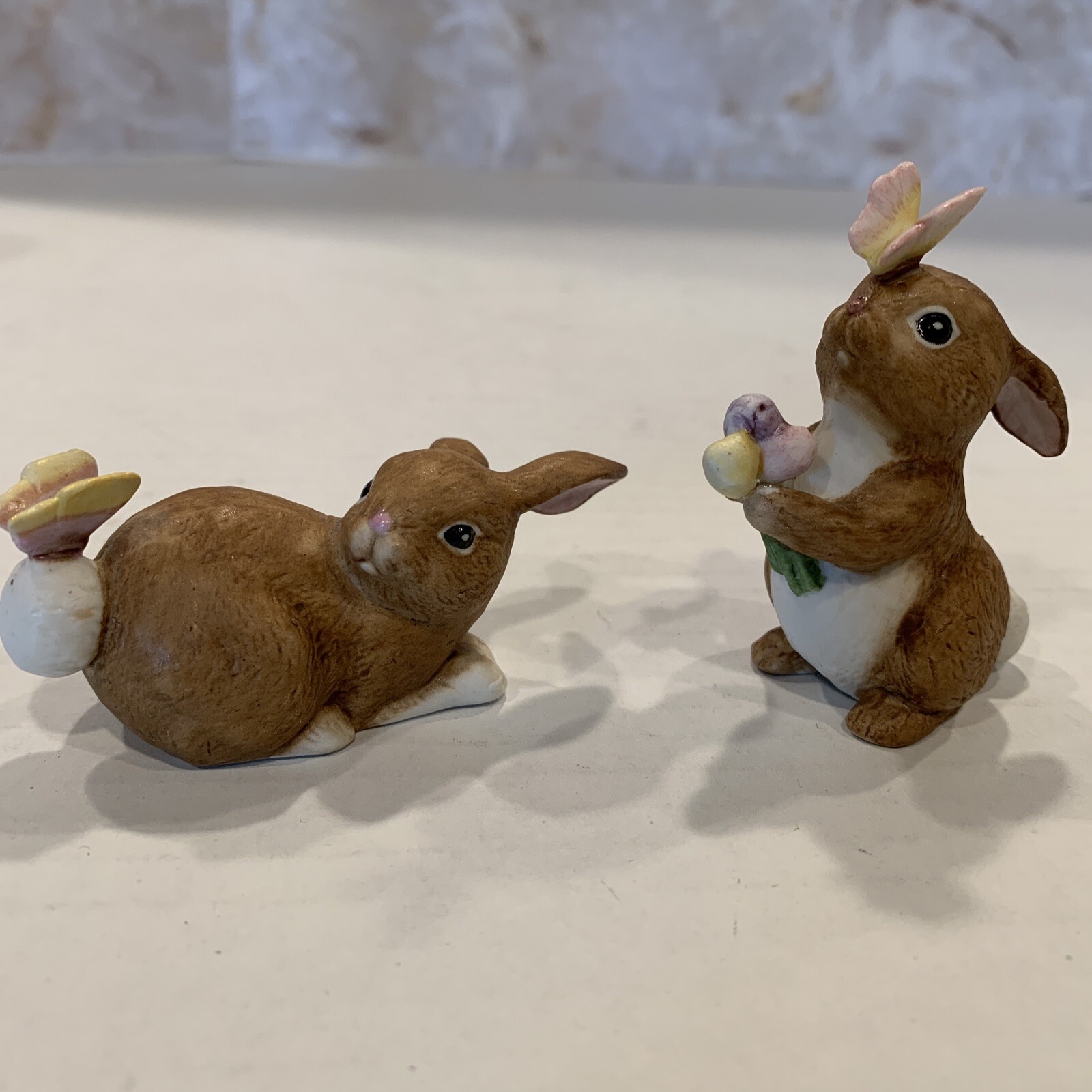 Cute Small Bunnies Ceramic Figurines READ DESCRIPTION | eBay