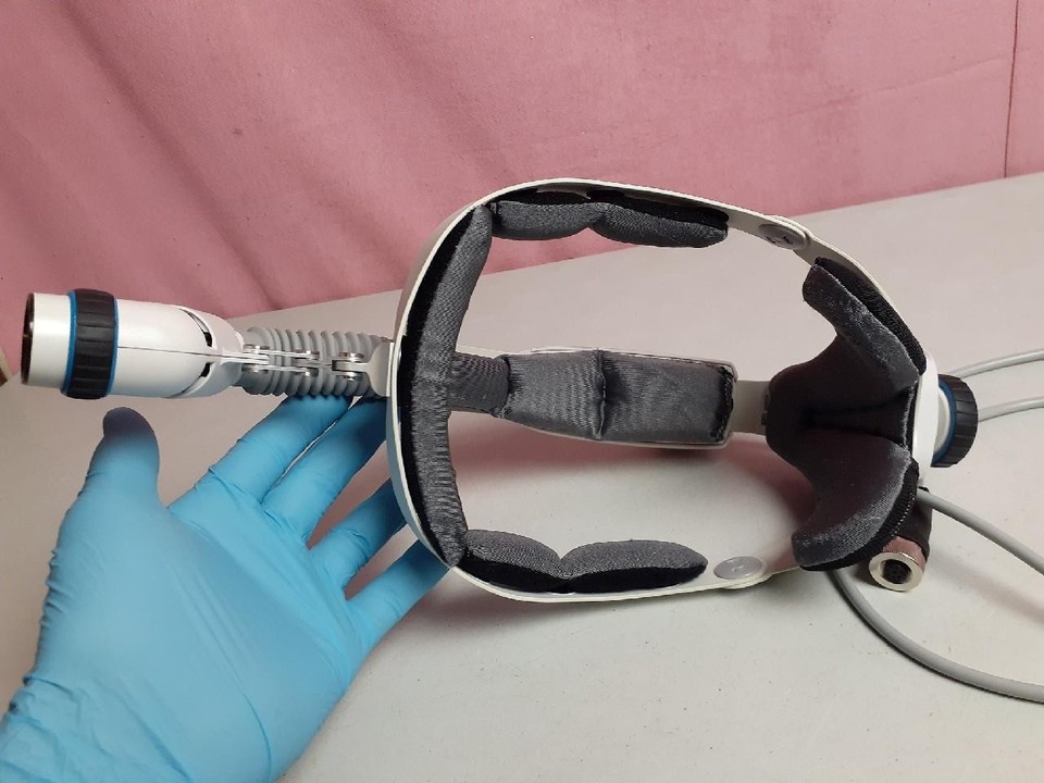 Integra LED Duo 90600 Medical Surgical Headlight Headlite System ...