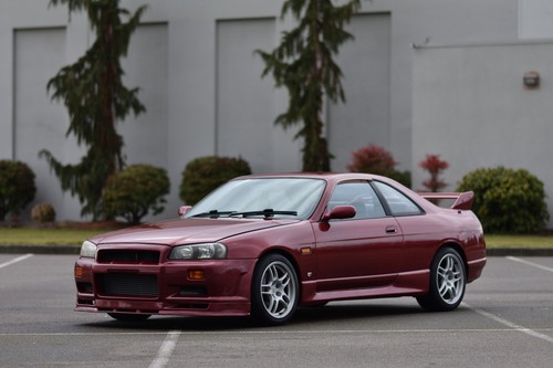 1993 Nissan GT-R R33 GTS-T w/R34 GT-R Front End | eBay