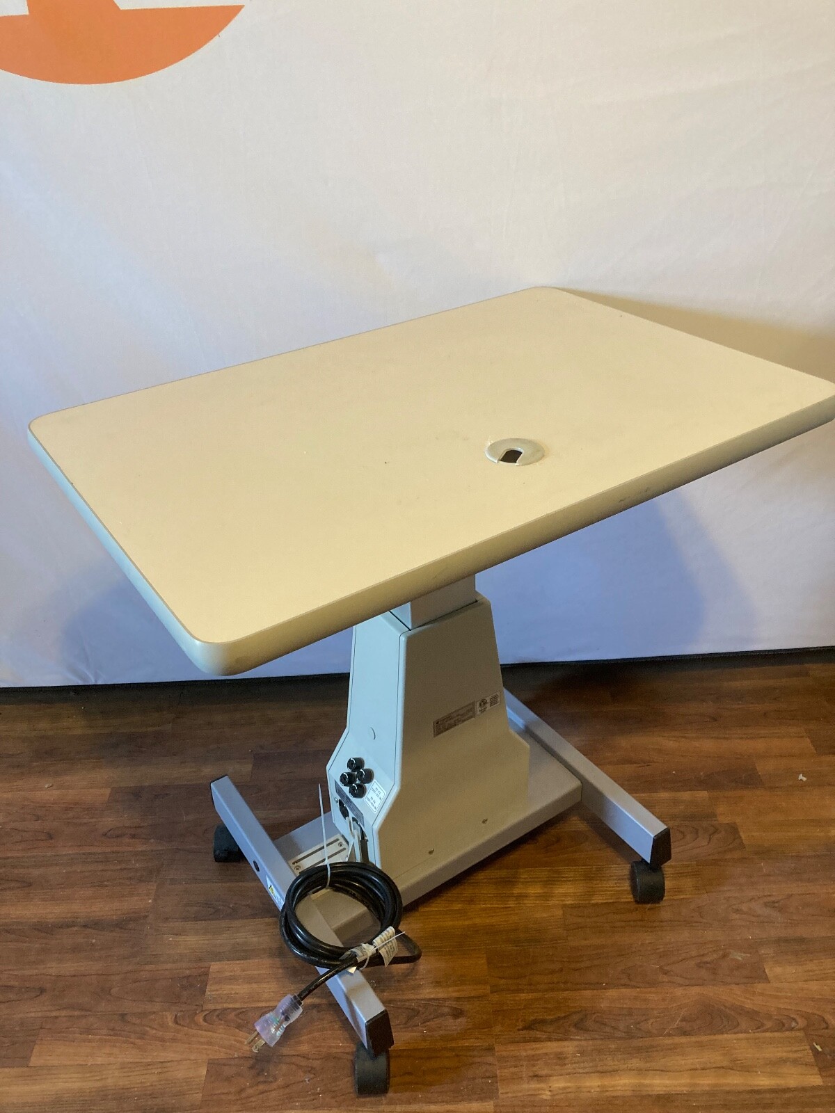 TOPCON Adjustable Height Instruments Table AIT-16 | eBay