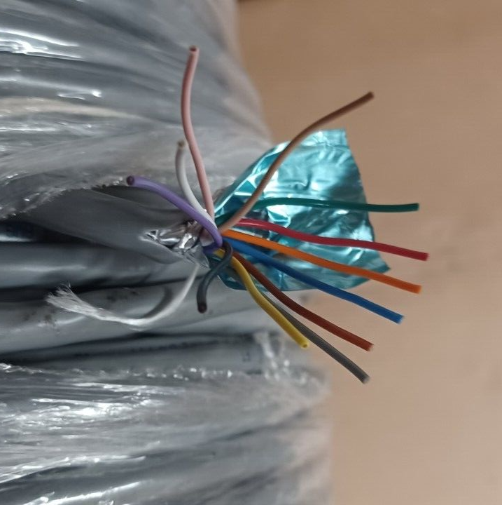 Alpha Wire 1219/12C Multiconductor Cable, Shielded 12 Conductor 24AWG ...