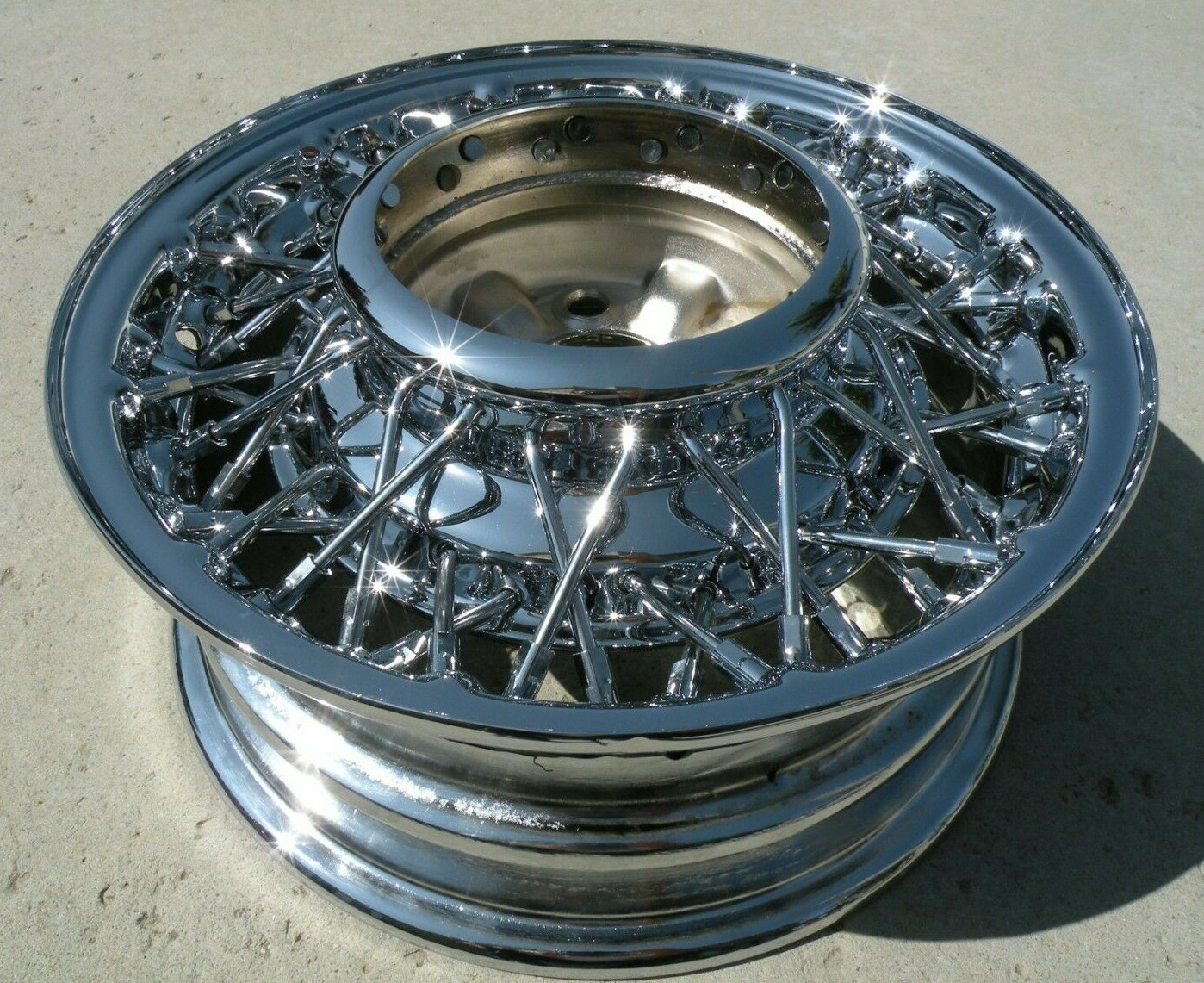 1 KELSEY HAYES WIRE WHEEL RIM 14 INCH 5.5 14X5.5 THUNDERBIRD OEM 1955 ...