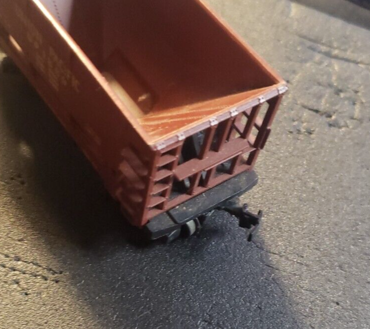 AHM Austria HO Union Pacific UP 1369 Single Bay Mechanical Hopper(C9B3 ...