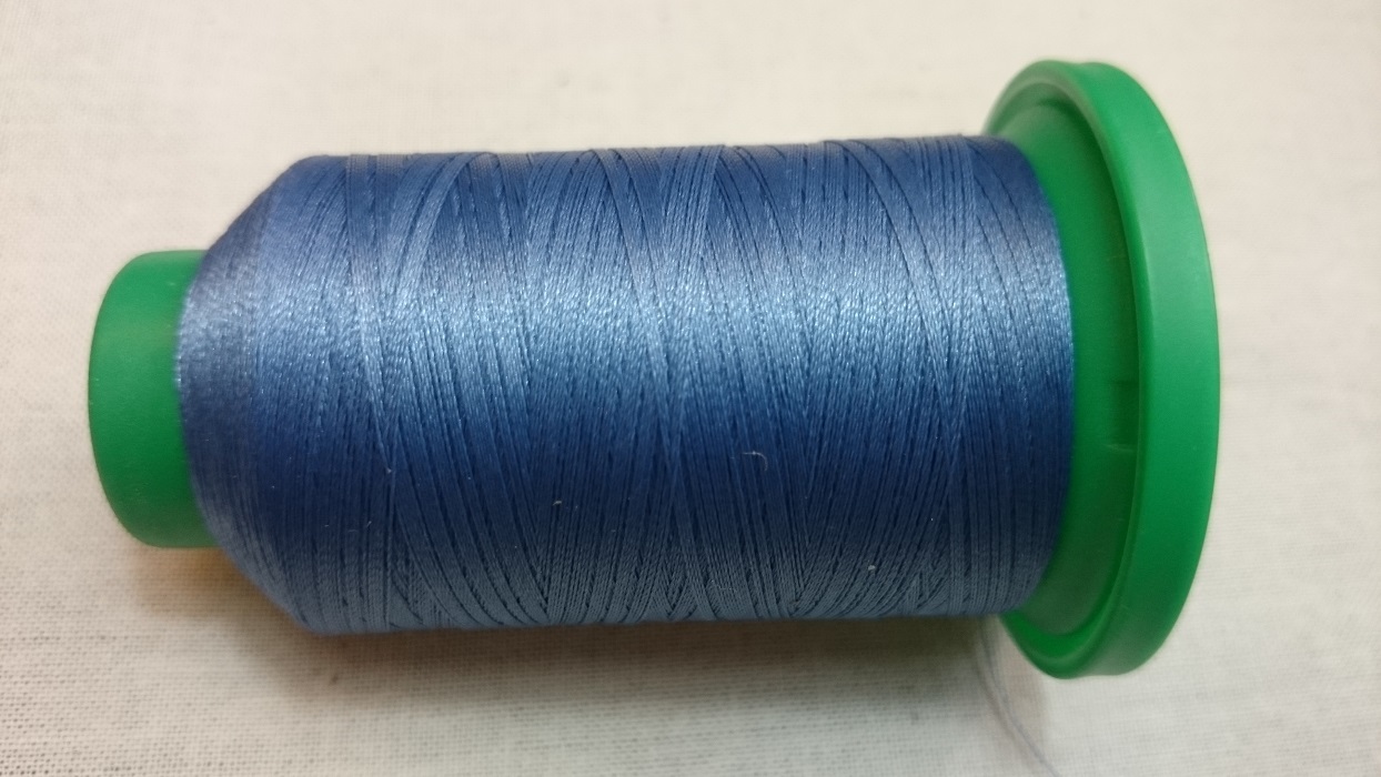 ISACORD MACHINE EMBROIDERY THREAD 1000M - OCEAN BLUE 3953 | eBay