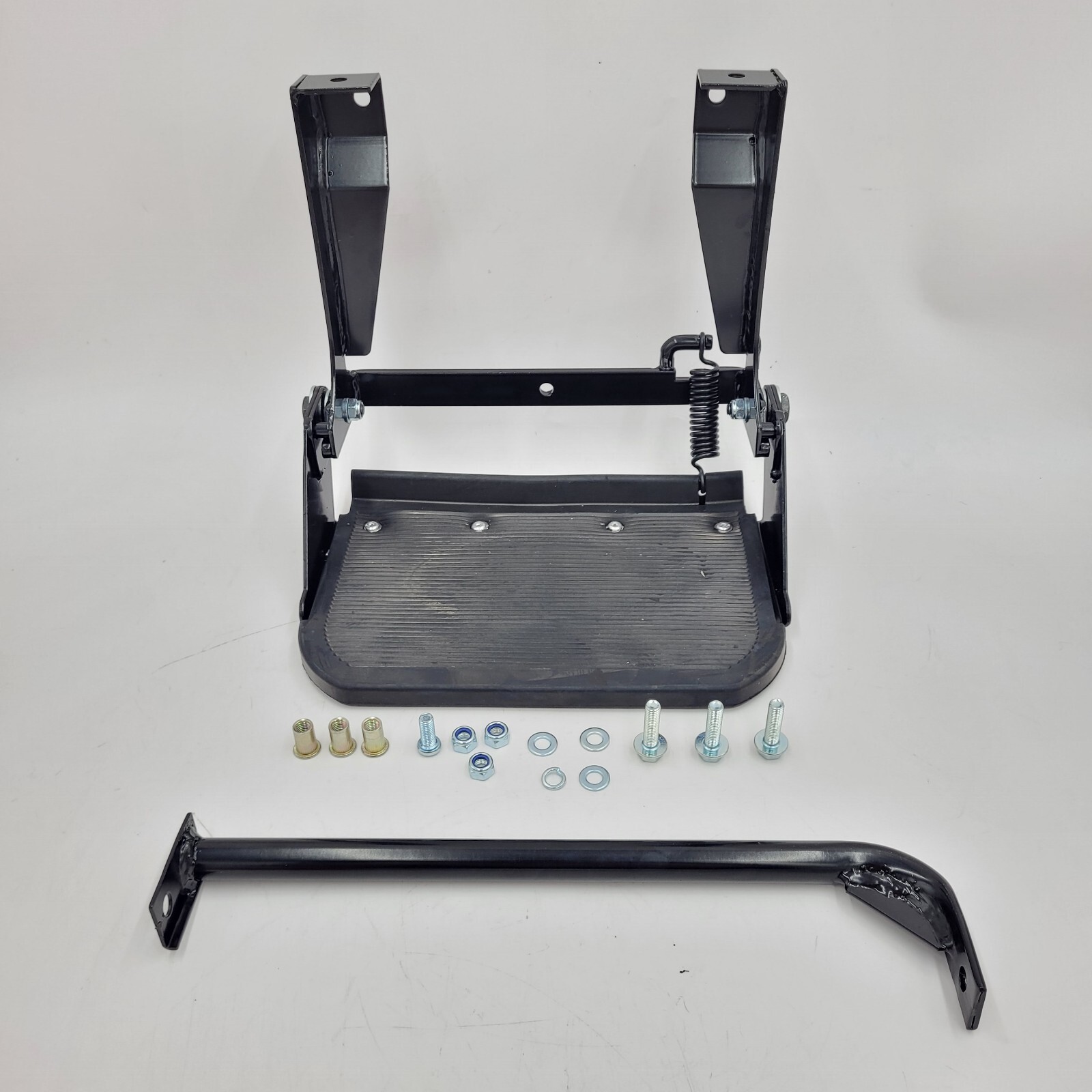 LAND ROVER DEFENDER SINGLE FOLD DOWN RUBBER TOPPED BLACK SIDE STEP ...