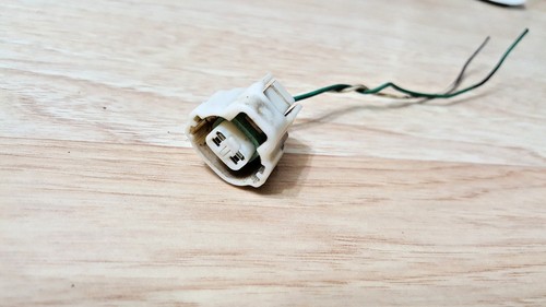 lexus toyota connector 11162 SOCKET LICENSE PLATE LAMP 90075-99012 ...