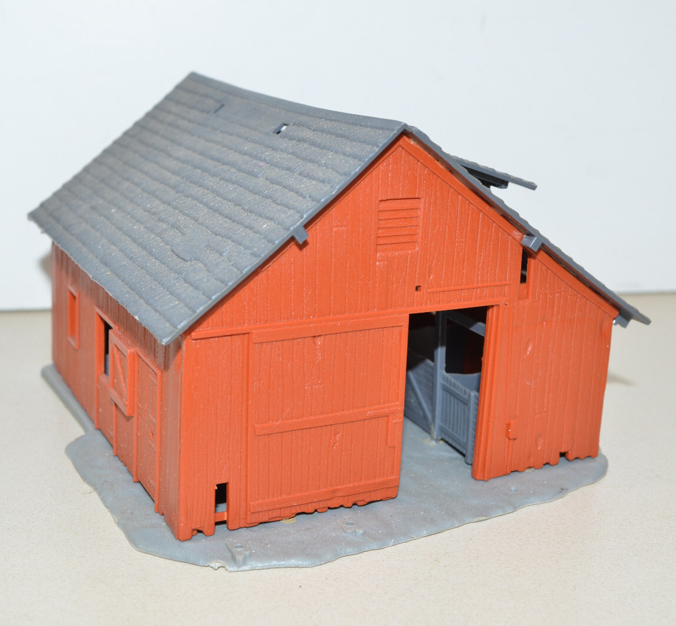 Vintage HO SCALE BARN Built Up Model Toy Train Building Scenery | eBay