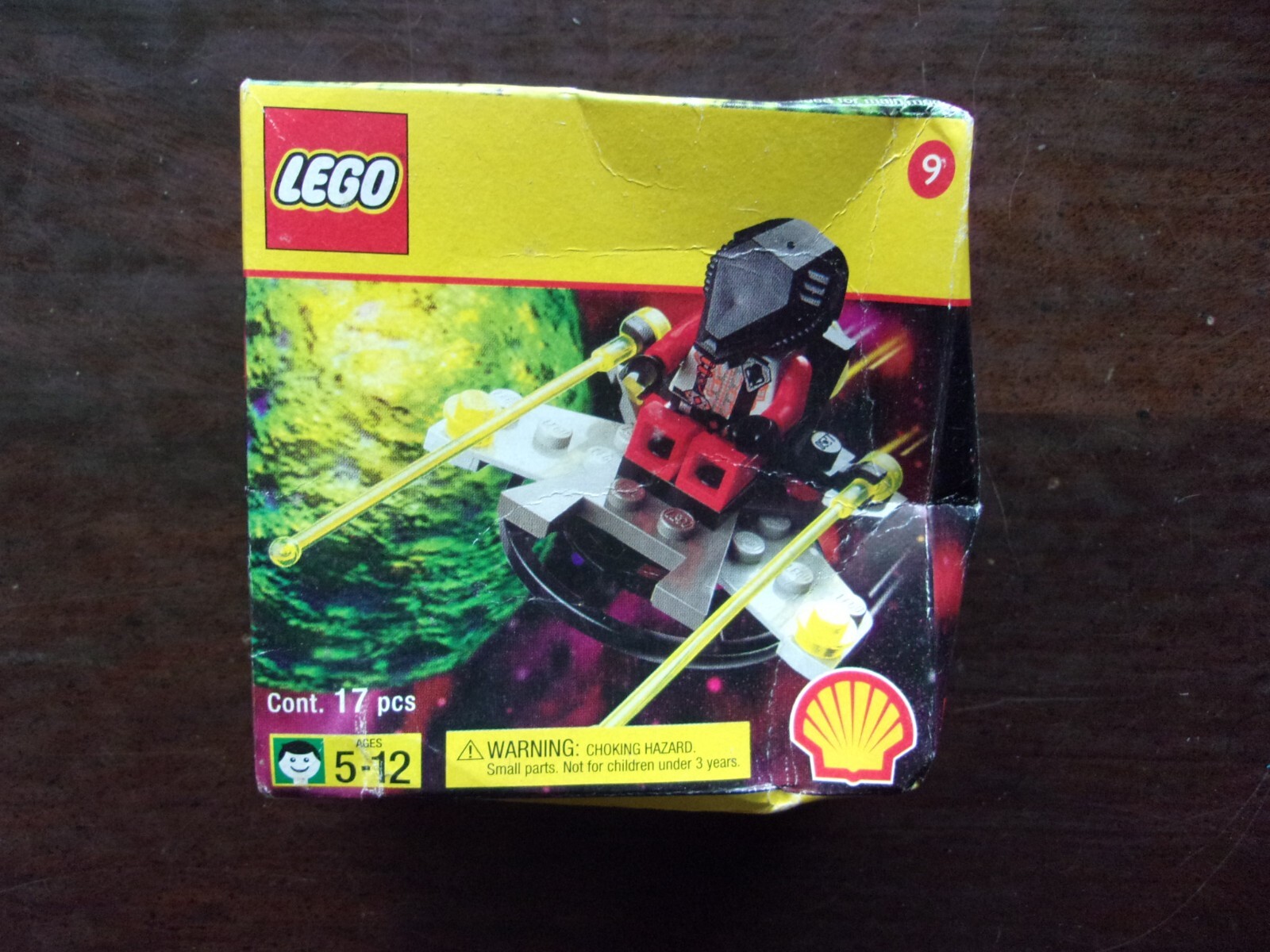 Unopened Lego Shell set 2543, 17 pieces, copyright 1998, 2000--damaged ...