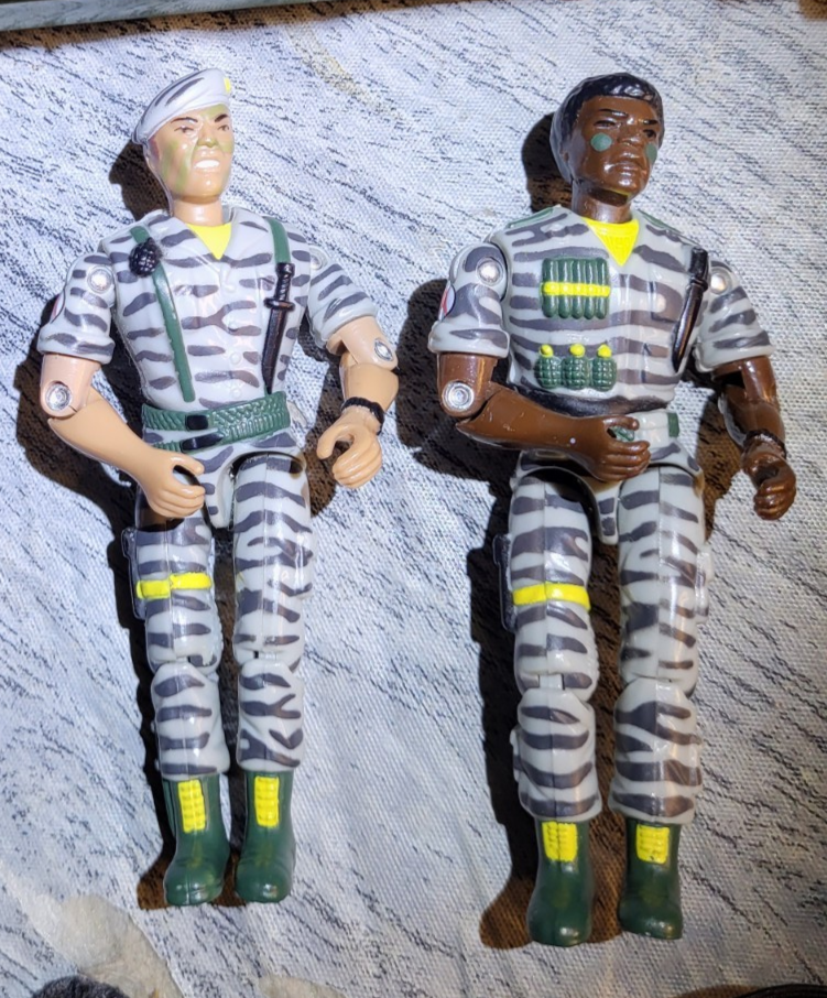 Vintage GI Joe 12" 3 Figures 2 Footlockers Clothes Weapons Huge Lot ...