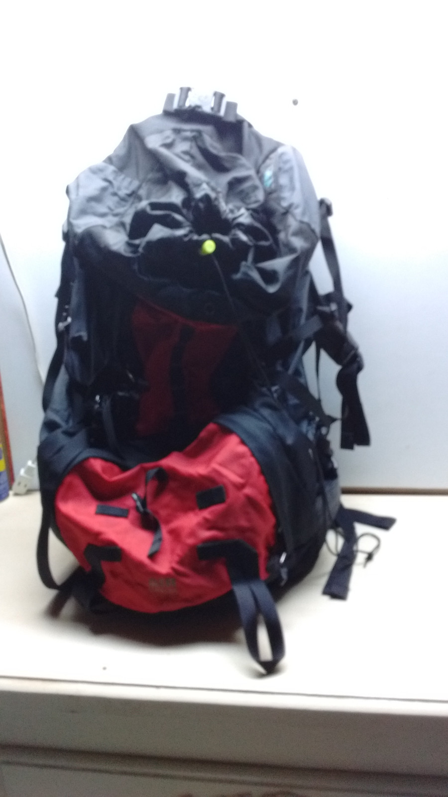 Lowe Alpine Sirocco II Hiking Trailing Backpack Black Red Carry Bag ...