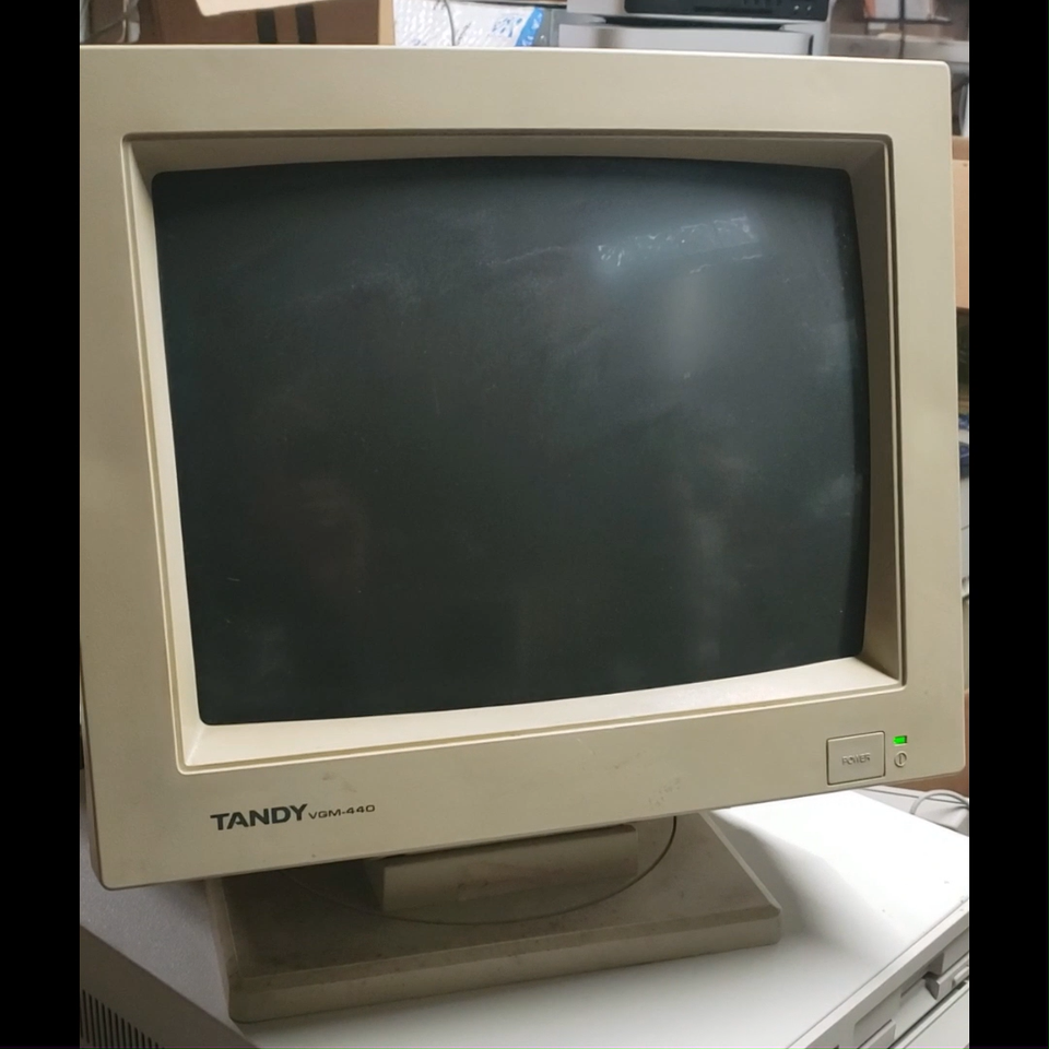 IBM PS/ValuePoint 486DX2-50 desktop PC, 2 floppies, VLB, DOS 5 ...