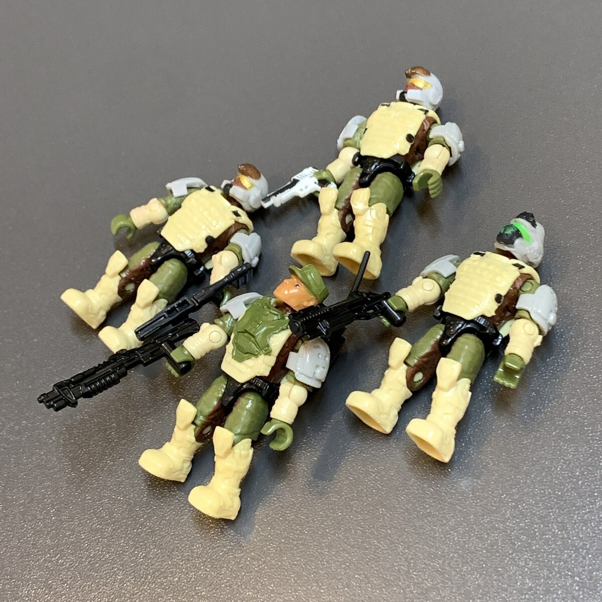 4 Mega Bloks Construx Halo UNSC SIERRA SQUAD TAN MARINE Officer Figure ...
