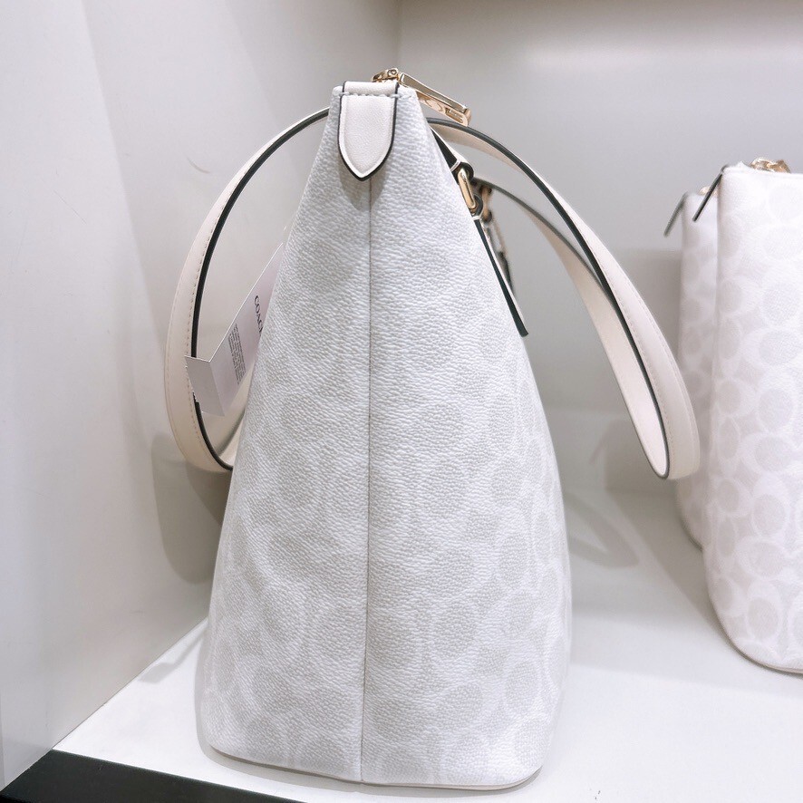 NWT Coach Gallery Tote Bag In Signature Canvas CW381/CV402 | eBay