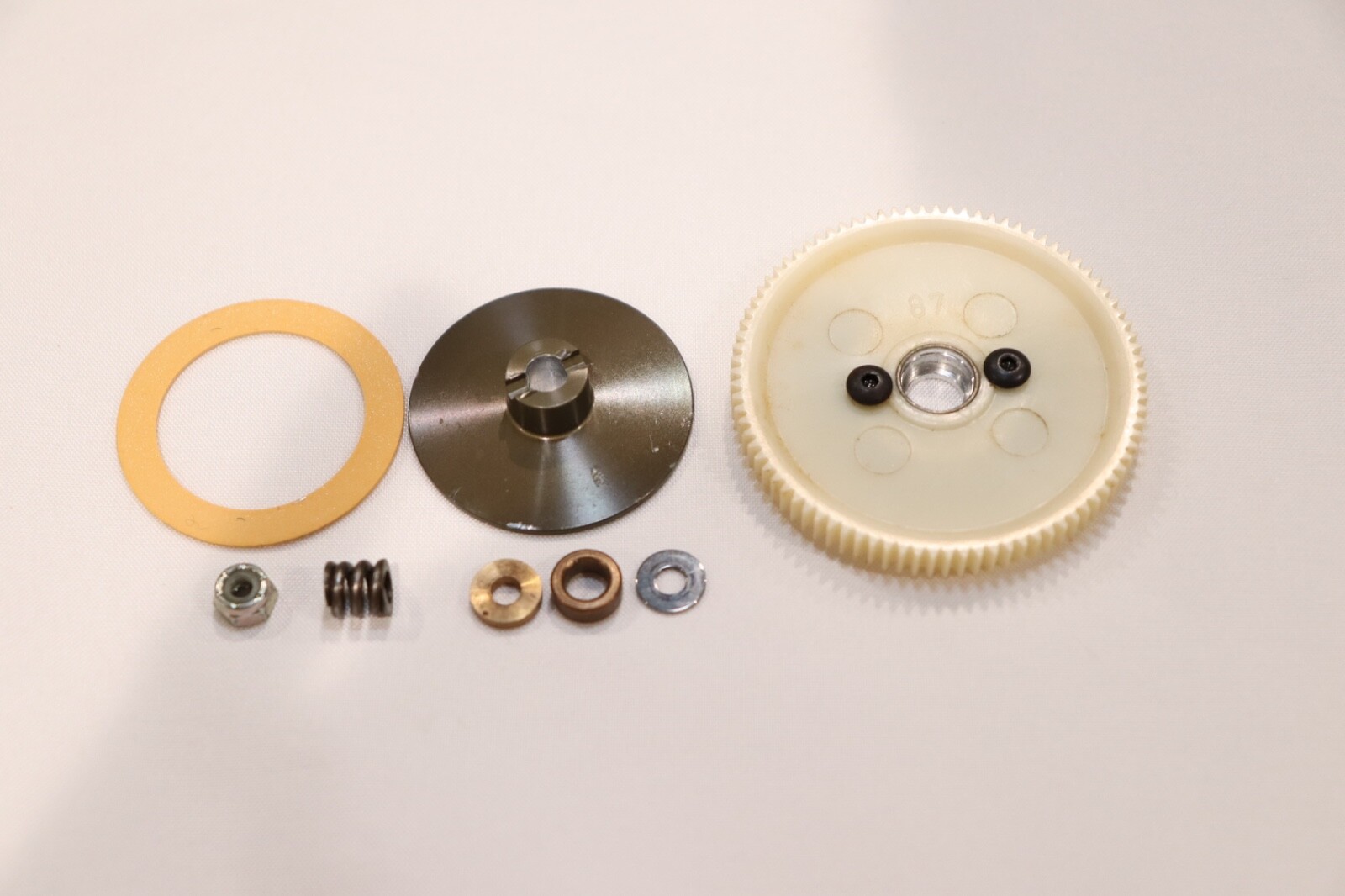 RC10-752 TEAM ASSOCIATED VINTAGE C STAMP RC10T TRUCK SPUR GEAR SLIPPER ...