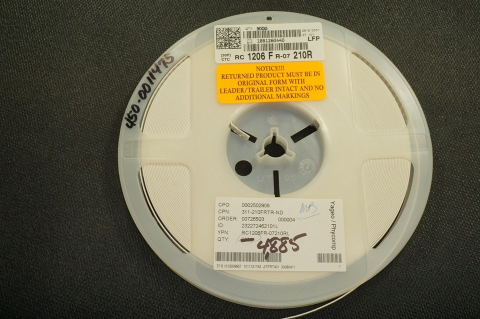 Lot of 300 RC1206FR-07210RL Yageo Chip Resistor 210 Ohm 250mW 1/4W 1% ...