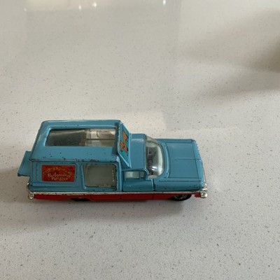 Vintage Corgi Toys No. 511 - Chipperfields Performing Poodles | eBay UK