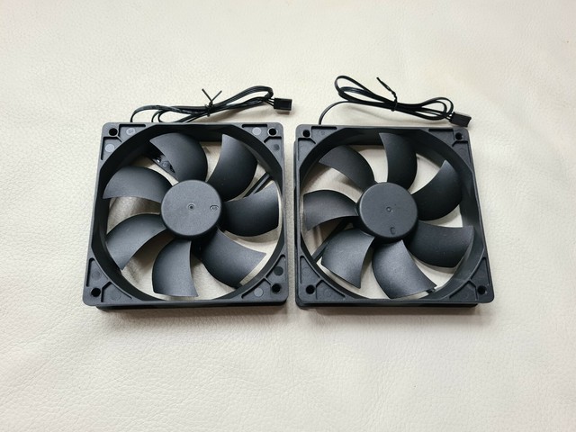 Corsair A1225M12S 120mm 1200 RPM 3 Pin Fan - Black for sale online | eBay