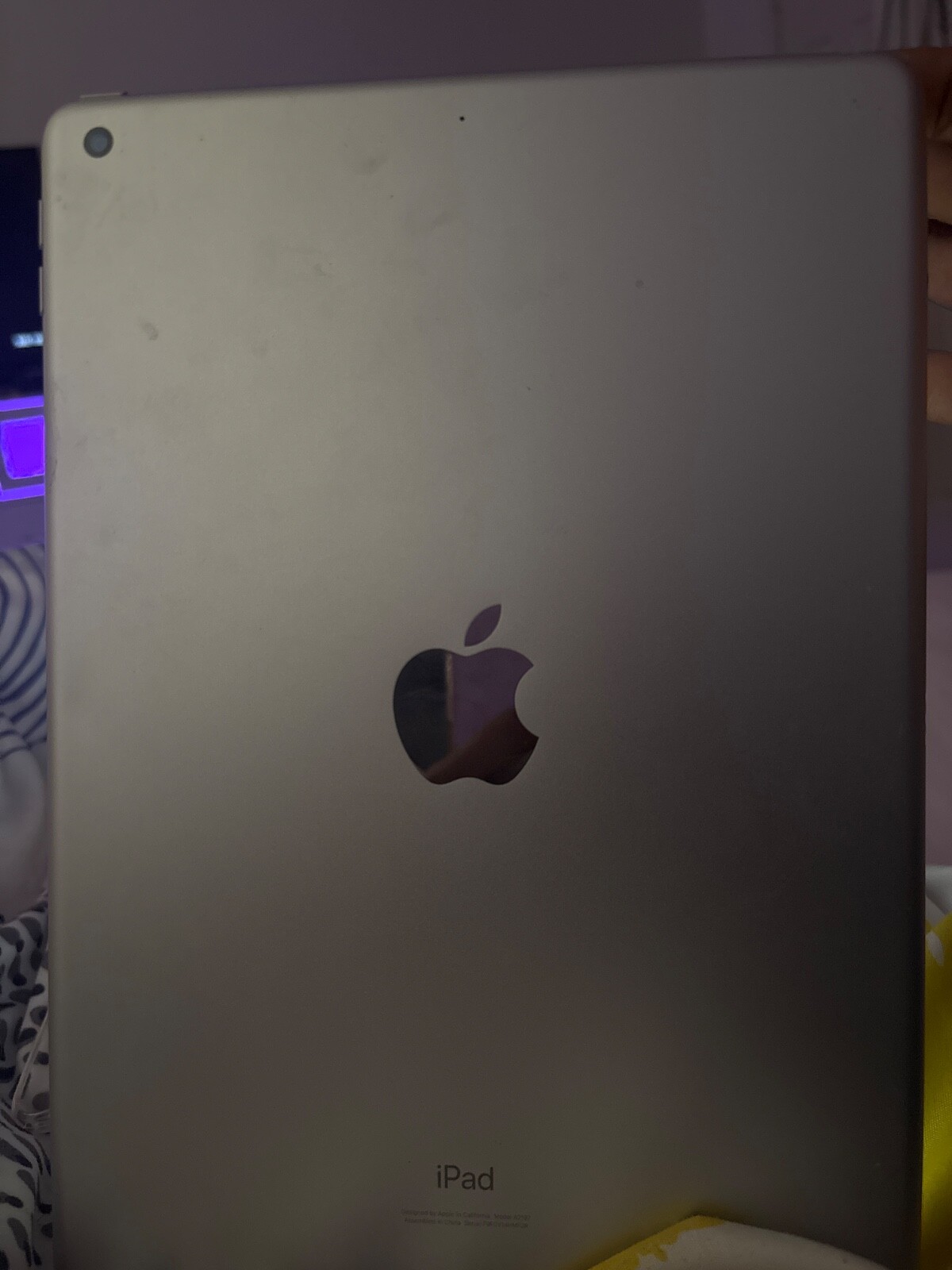 Apple iPad (7th Generation) A2197 128 GB, Wi-Fi, 10.2 in - Silver ...