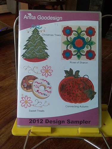 Rare Anita Goodesign Machine Embroidery CD-ROM 2012 Design Sampler Xmas ...