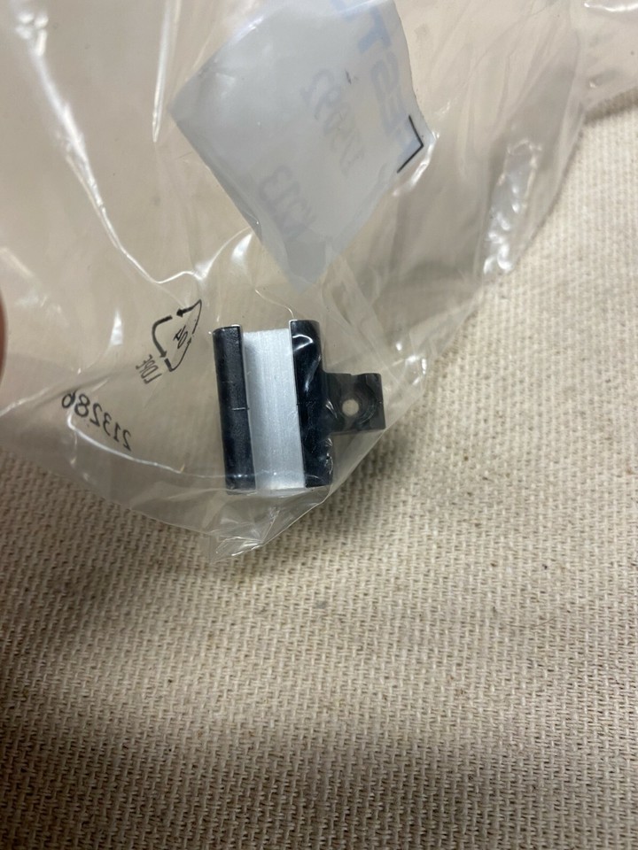 FESTO 175092 MOUNTING KIT | eBay