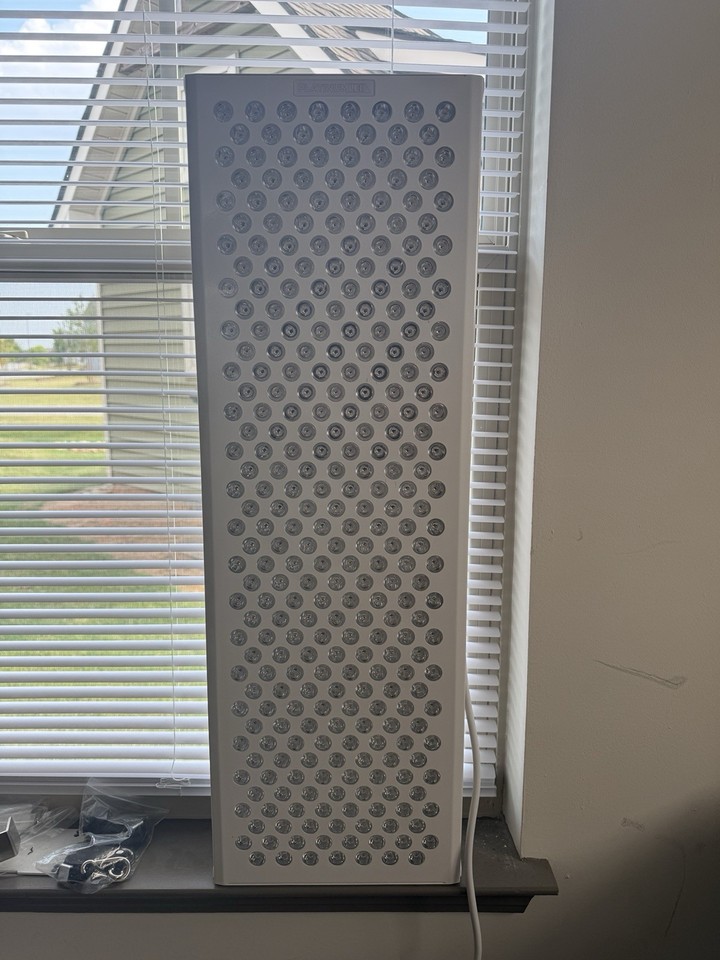 Medical Grade red Light Therapy Panel - Platinum LED (480nm-1060nm ...