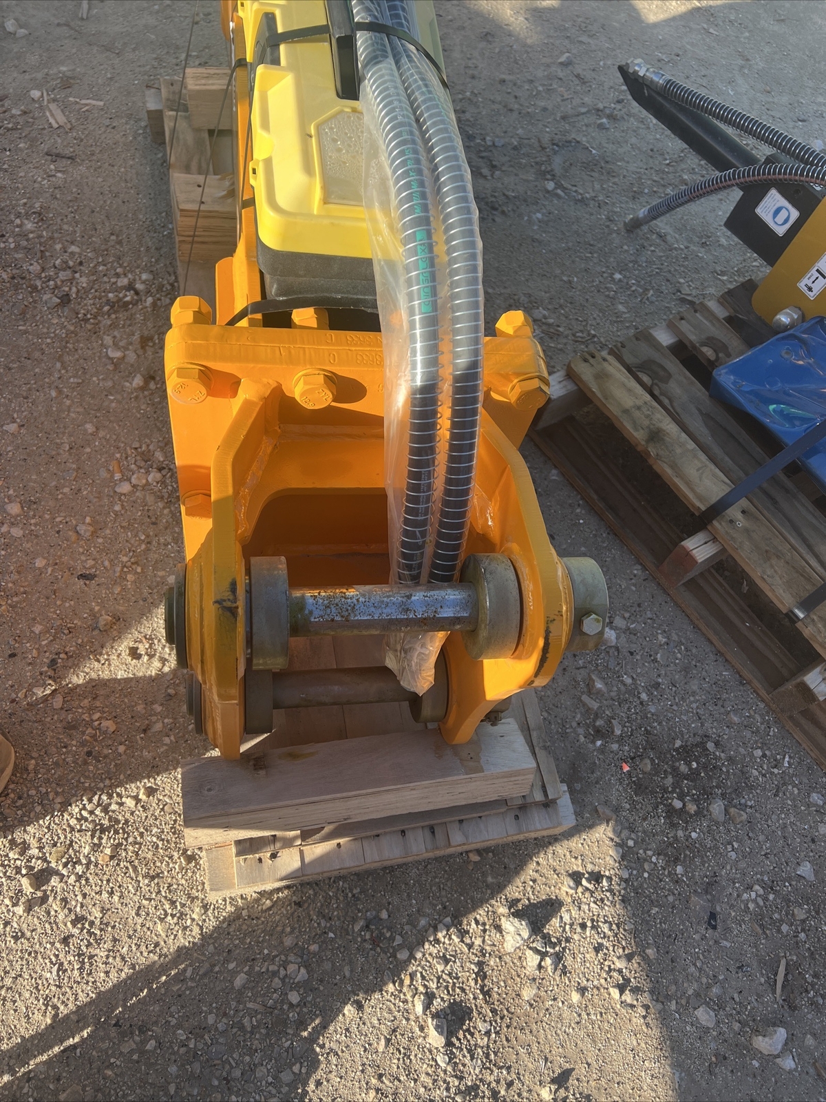 Cat 304 Hydraulic Hammer Concrete Breaker Mini Excavator 40 Mm Pins New ...