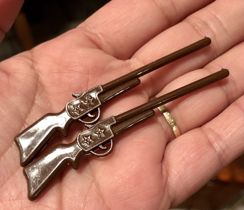 2 Vintage 1970s Miniature Plastic Toy Gun Rifle Dollhouse | eBay