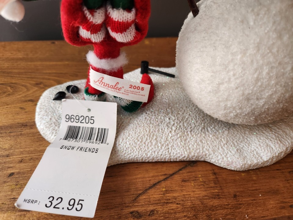 Snow Friends Elves Building Snowman, 2005 Annalee Club, Winter ...