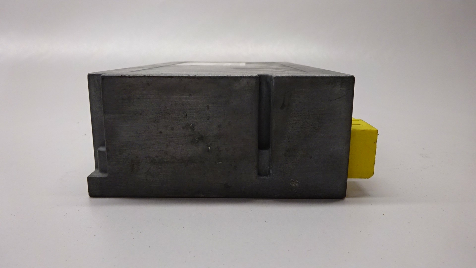 2006 BMW 1 E87 116 i Security Control Unit Safety module 6922464 ...