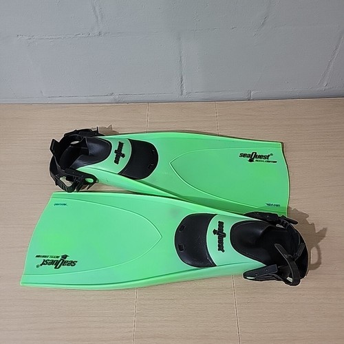 Sea Quest Accelerator Dive Swimmers Flippers Fins Adjustable Heel Straps Large | eBay