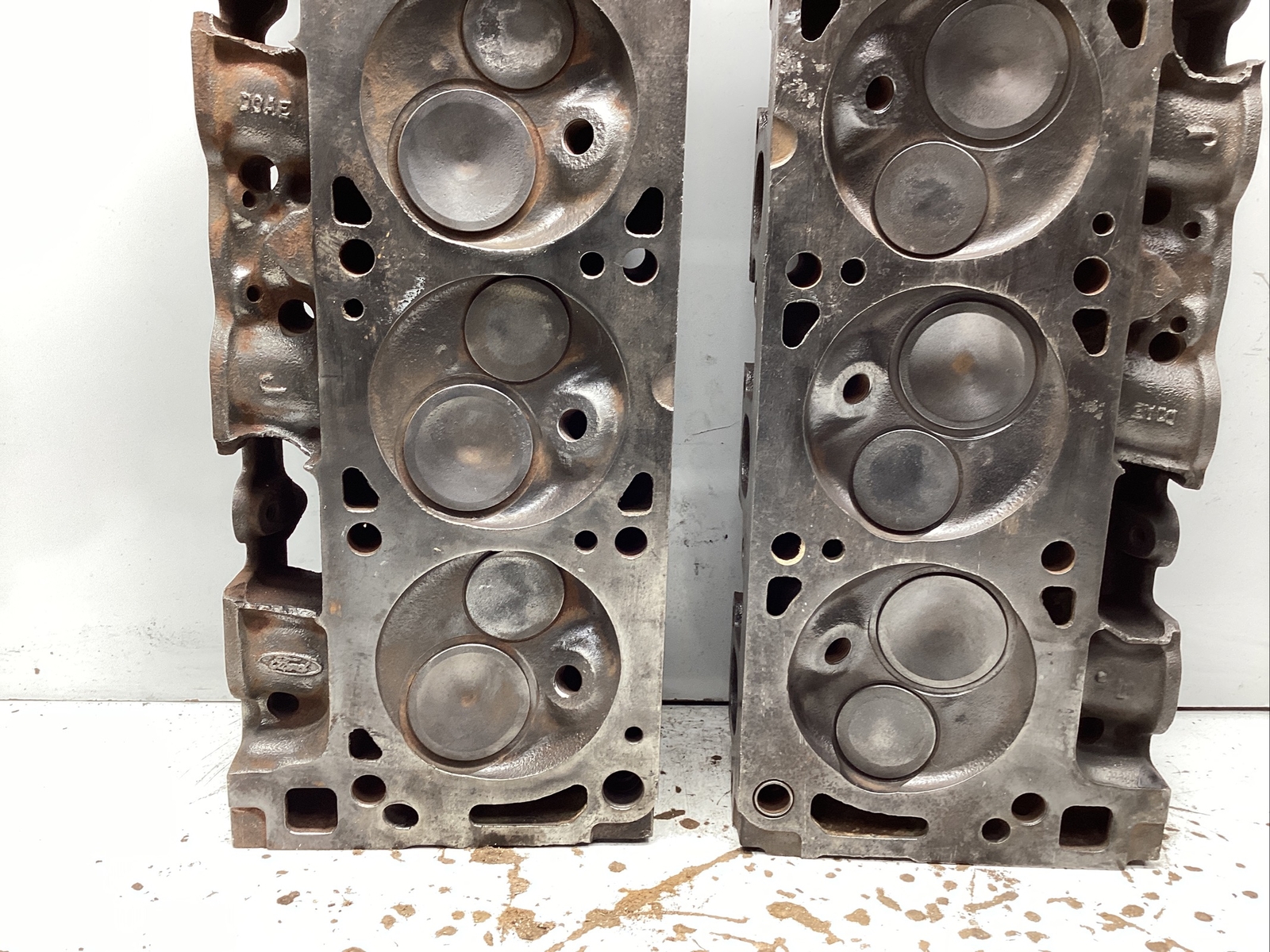 1970-1971 Ford 351C Small Block Cylinder Head Set D0AE-J DATE CODE OE9 ...