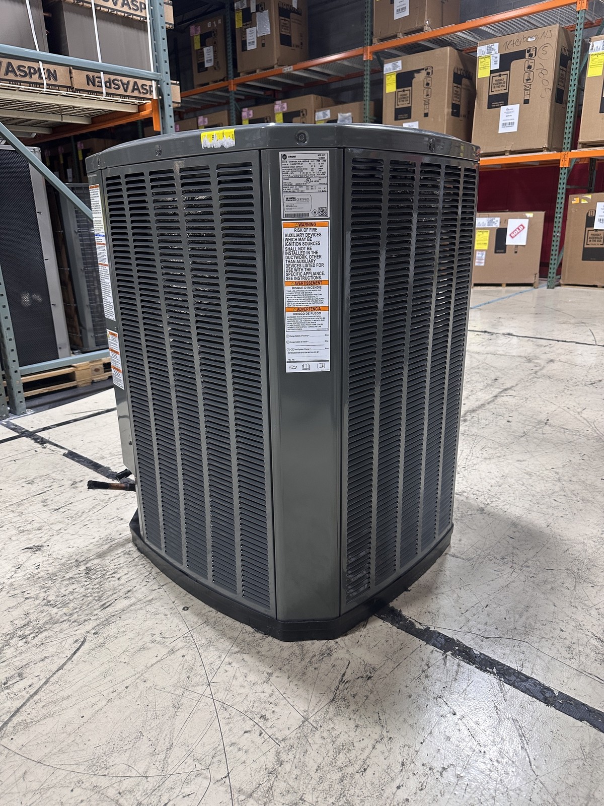 Trane 3 Ton 18 Seer Variable Speed Heat Pump Model 5TWV8X36A1000 ...