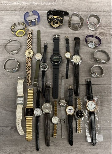 Mixed Assorted Wrist Watches Lot w. Casio Seiko Timex L. L. Bean ...