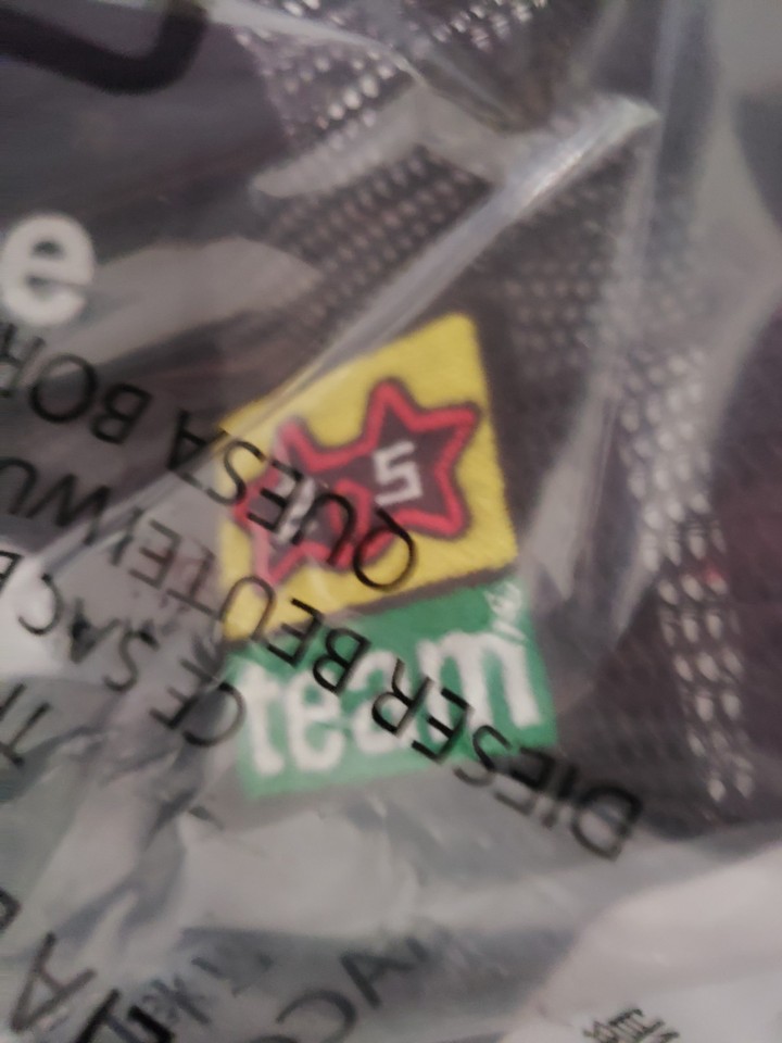 NEW Black Supreme®/SpongeBob SquarePants Jeff Hamilton Mesh Back 6 ...