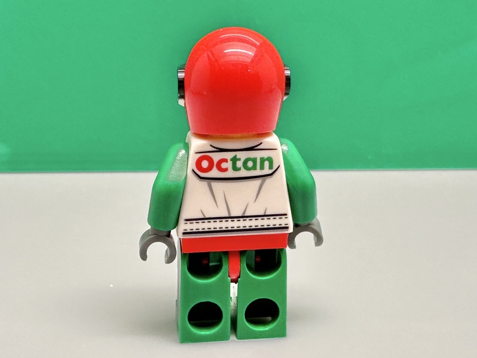 Genuine LEGO Minifigure Town City Race Race Car Driver Octan Logo ...