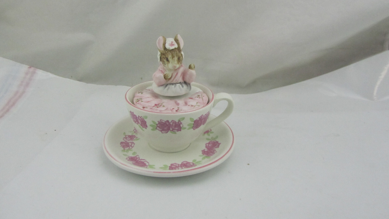 1990 Schmid Beatrix Potter Spinning Lady Tea Cup Music Box Tailor of ...