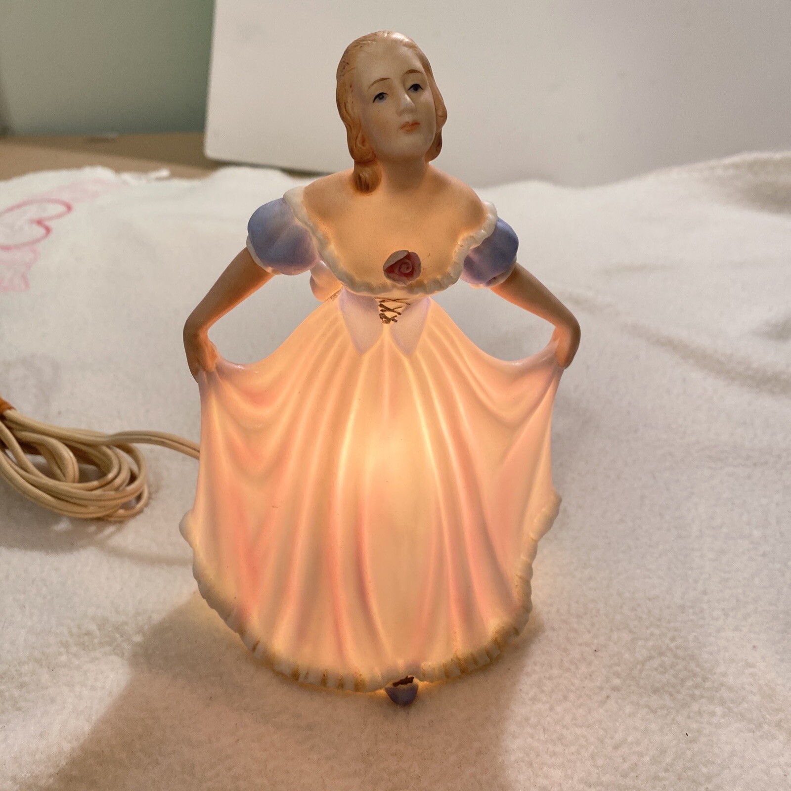 Beautiful Girl Woman Lady NIGHT LIGHT nightlight Table lamp Porcelain ...
