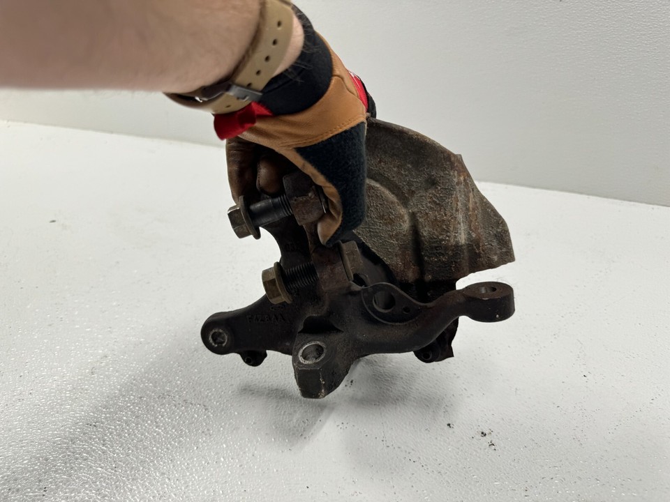 87-93 94-95 OEM Mustang V8 Front Spindles Hubs Fox 5-Lug Conversion ...