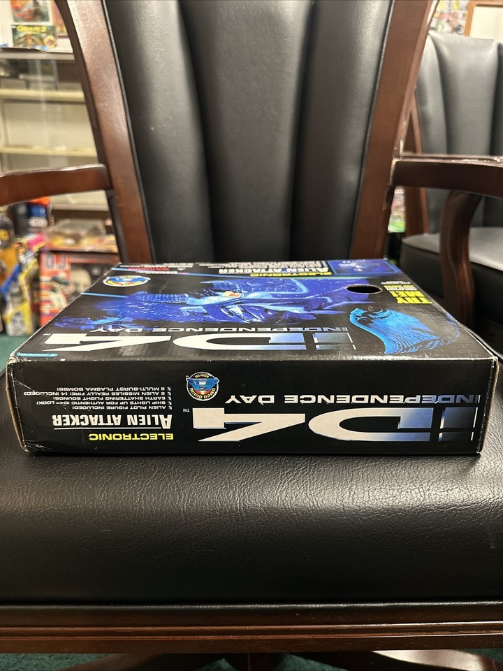 New ID4 Independence Day Electronic ALIEN ATTACKER Ship Movie ...