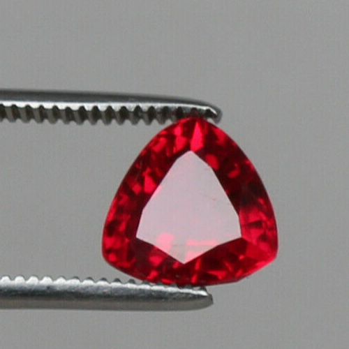 2.70 Ct. Flawless Natural Blood Red Ruby Mozambique Trillion Cut Loose ...