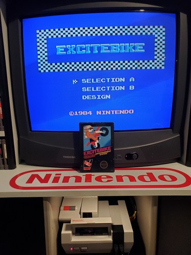 Excitebike Black Box Nintendo NES Complete in Box CIB Great Condition ...