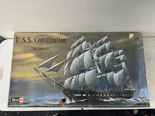 Revell USS Constitution Old Ironsides Ship 1:96 1976 Plastic Model Kit ...