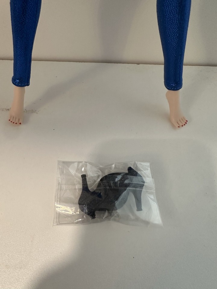 Integrity Toys Jem and the Holograms: Pizzazz in Winning is Everything ...