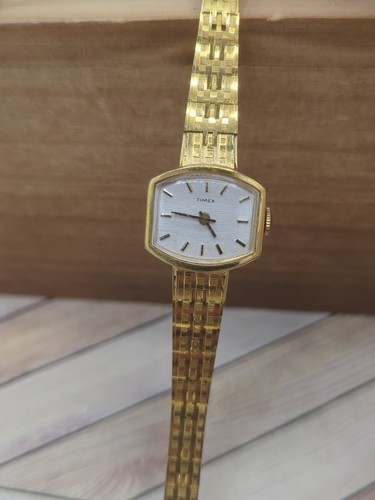Timex Ladies Gold Tone Wind Up Watch MCM 6" Works Read Description | eBay